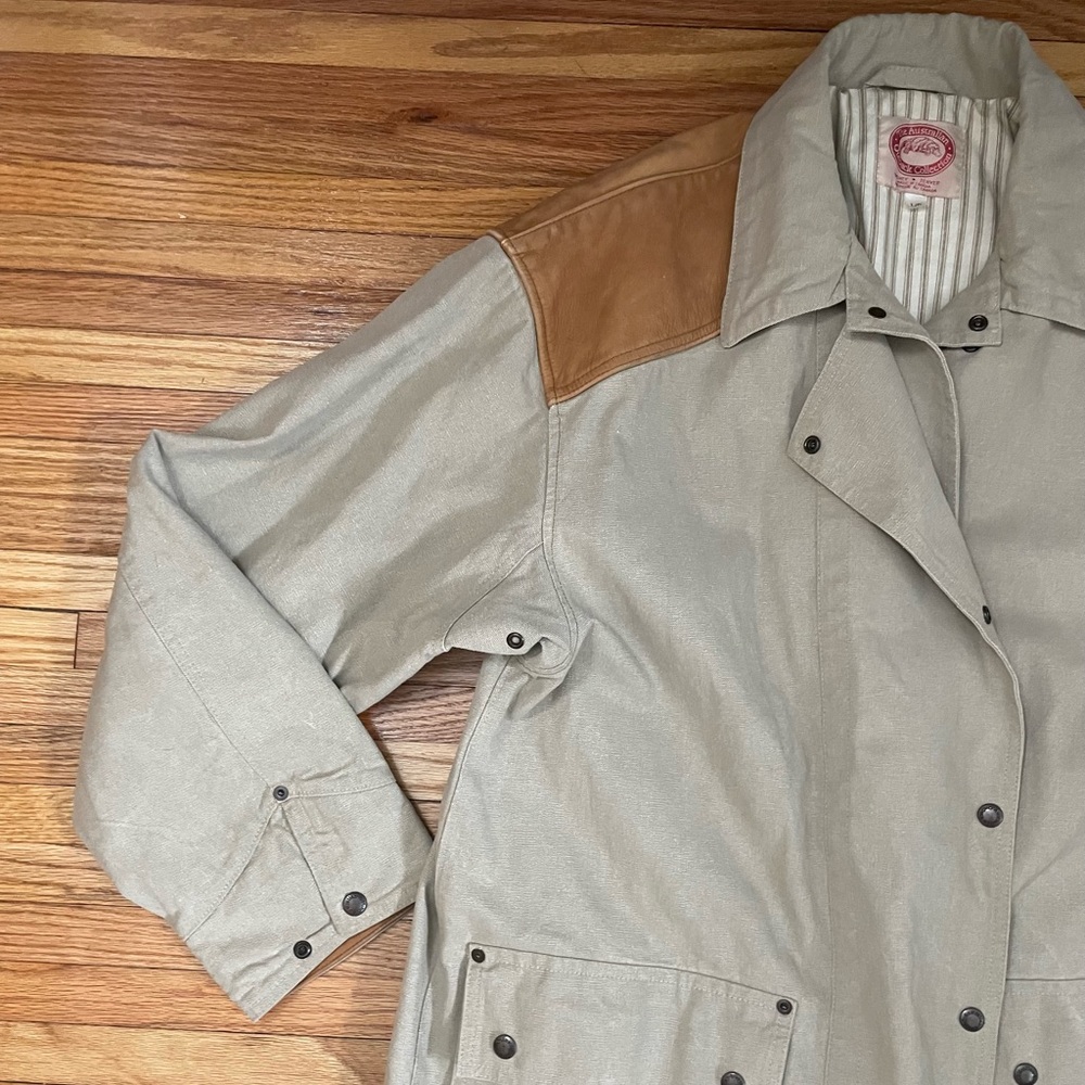 The Australian Outback Collection Trench-Coat - Gem